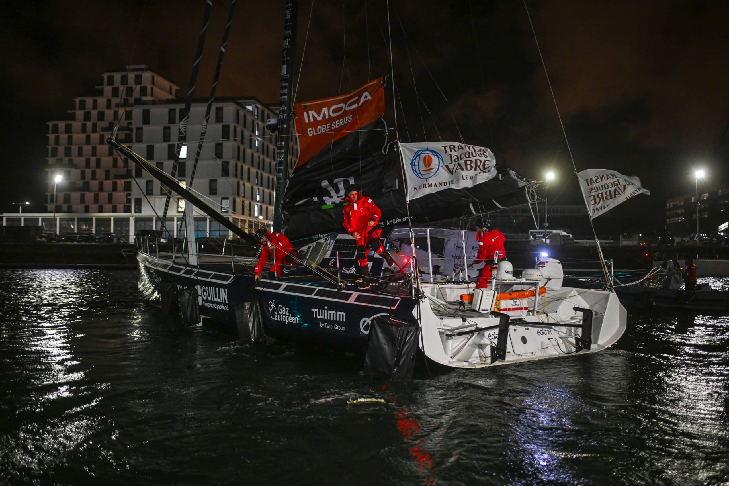 Fabrice Amedeo and Andreas Baden finally set sail early this morning ...